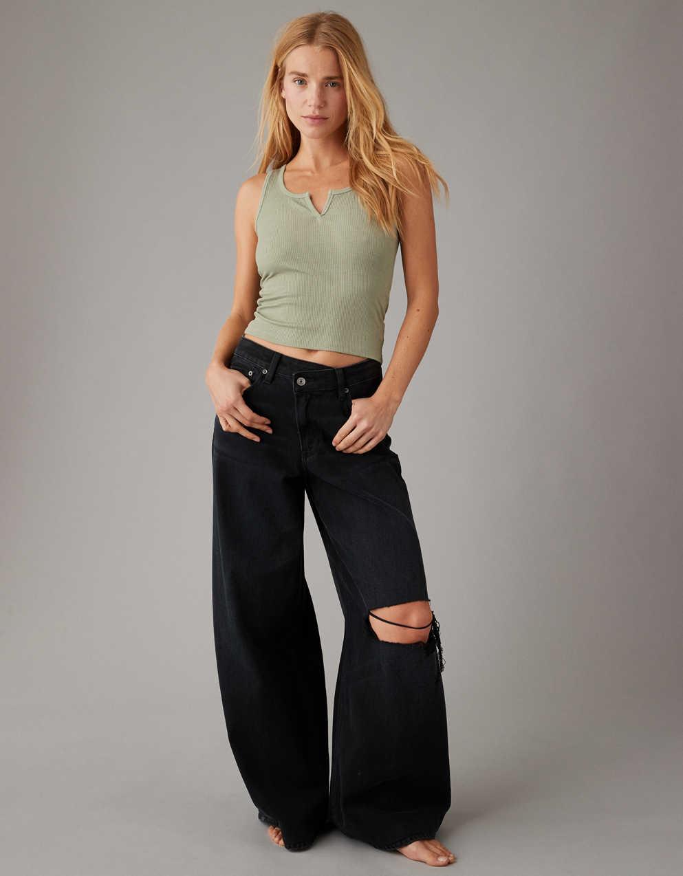 AE Cropped Notch Neck Tank Top | American Eagle UK | Men's & Women's ...