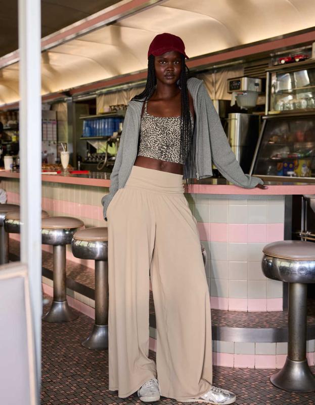 OFFLINE by Aerie | American Eagle UK | Men's & Women's Jeans, Clothing ...