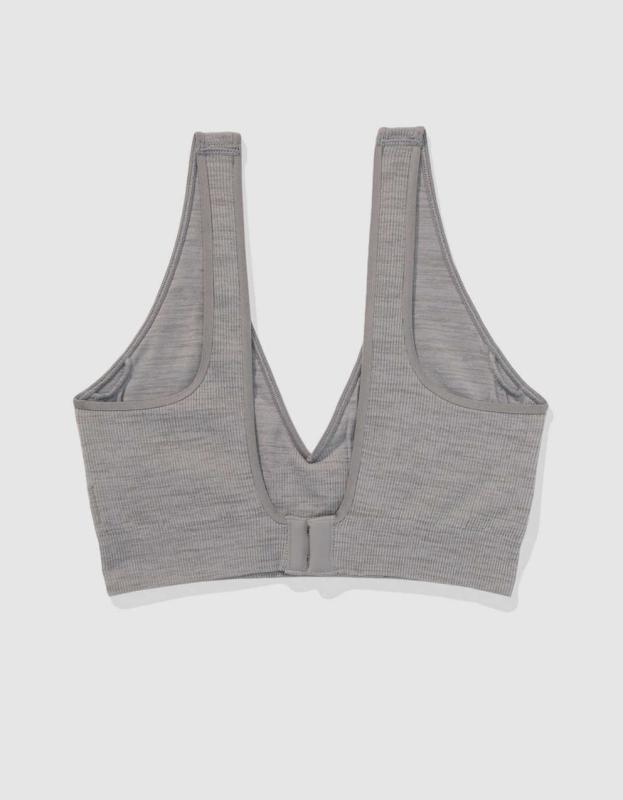 Superchill Seamless Padded Triangle Bralette | American Eagle UK | Men ...