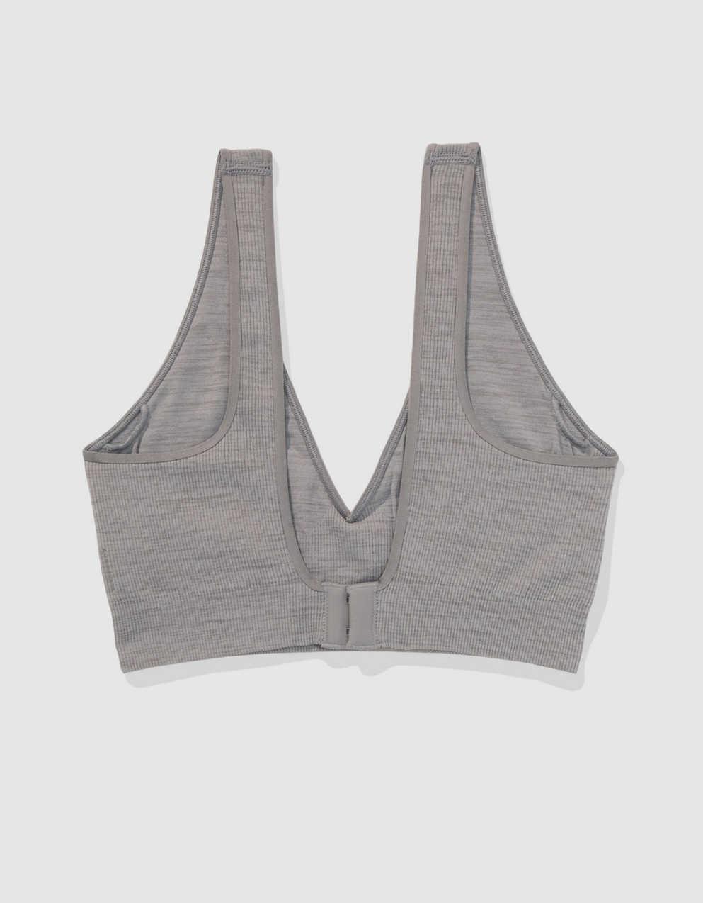 Superchill Seamless Padded Triangle Bralette | American Eagle UK | Men ...