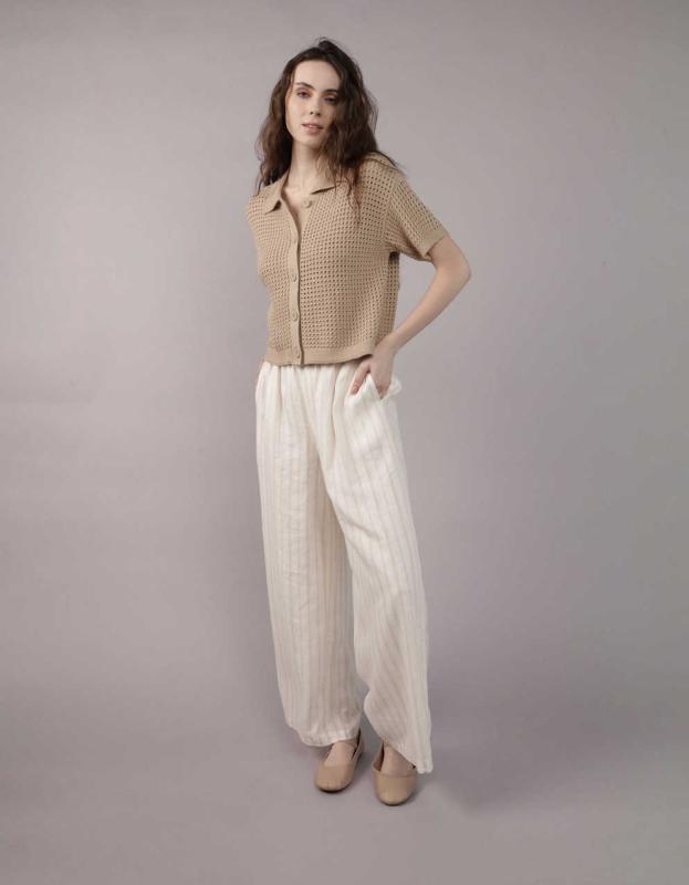 AE Short-Sleeve Collared Cardigan | American Eagle UK | Men's & Women's Jeans, Clothing & More