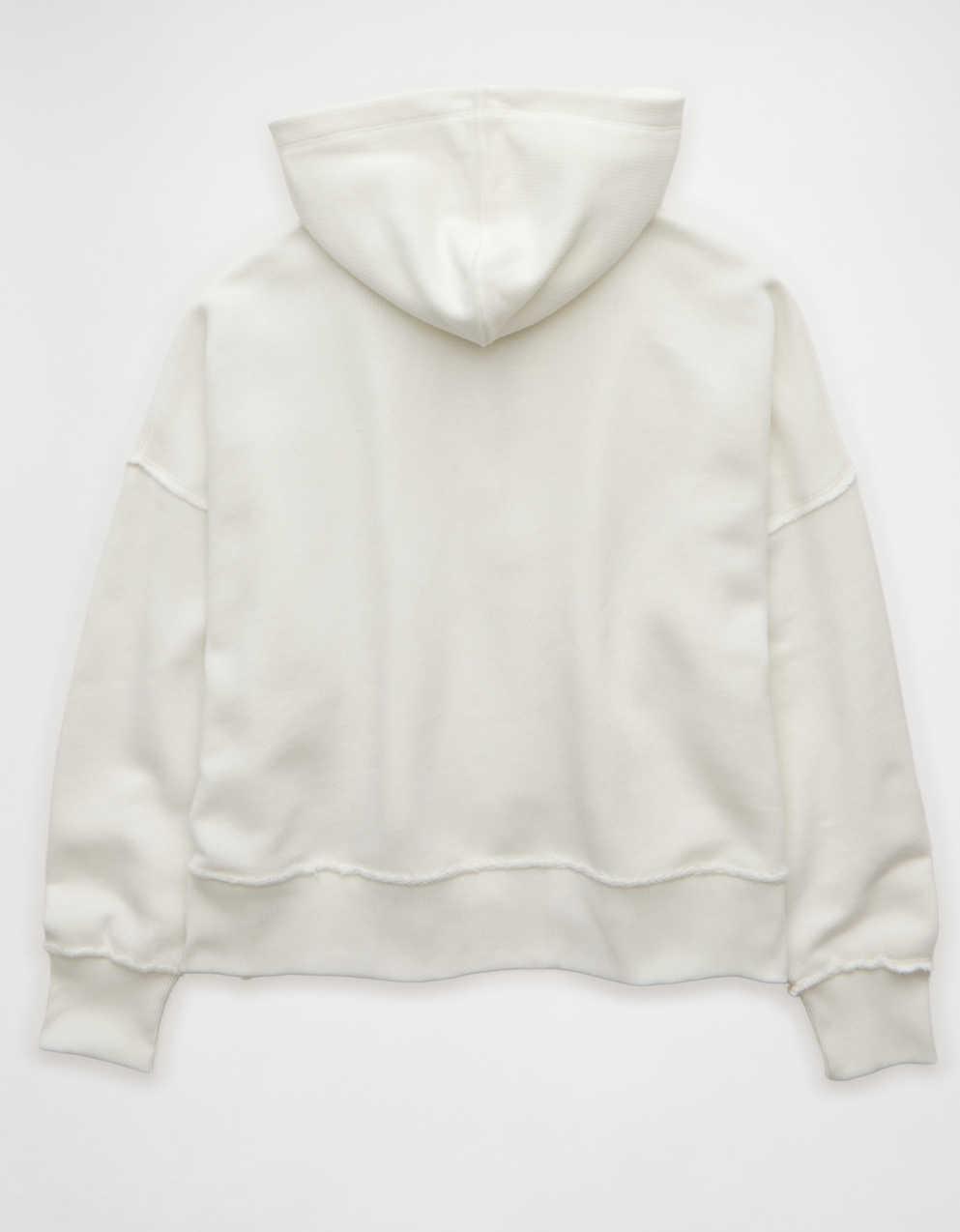 AE Big Hug Lace-Up Hoodie | American Eagle Europe | Men's & Women's ...