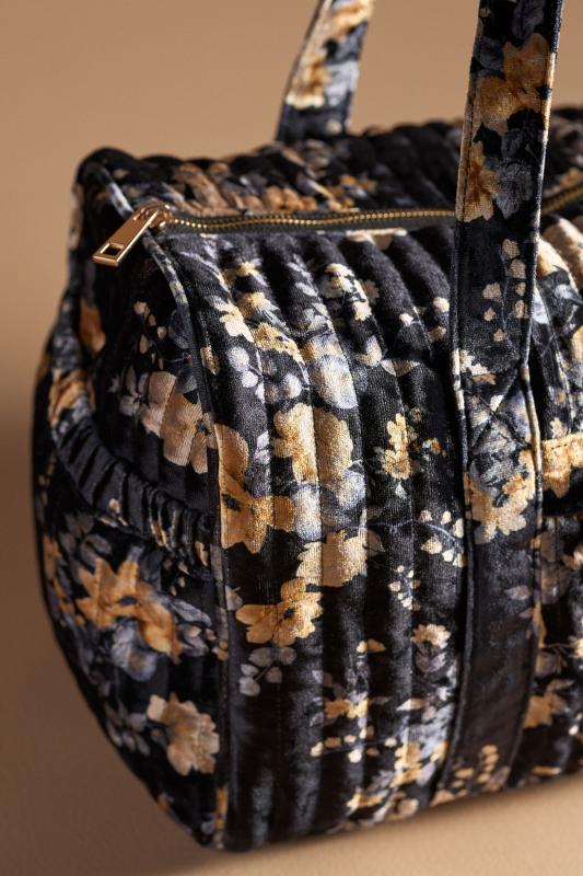 Quilted Velvet Weekender | Anthropologie Japan - Women's Clothing ...