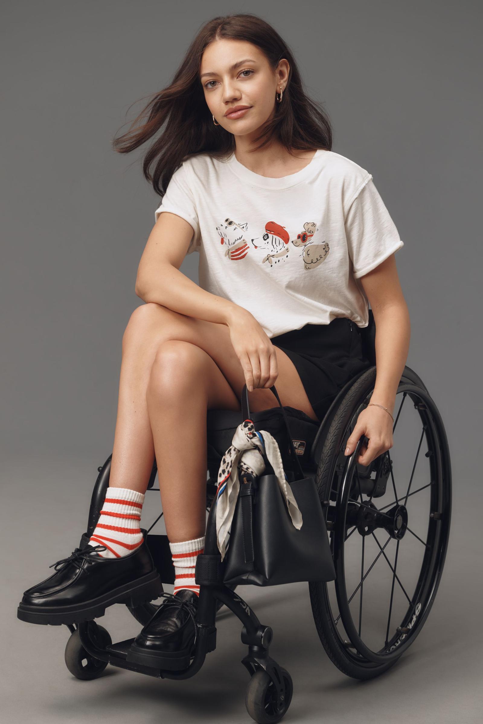 크리시 마스트 프렌치 도그 티 앤트로폴로지 한국 공식 스토어 유니크한 여성 패션 및 라이프스타일 편집샵 200개이상의 프리미엄 브랜드 여성 의류 액세서리 홈