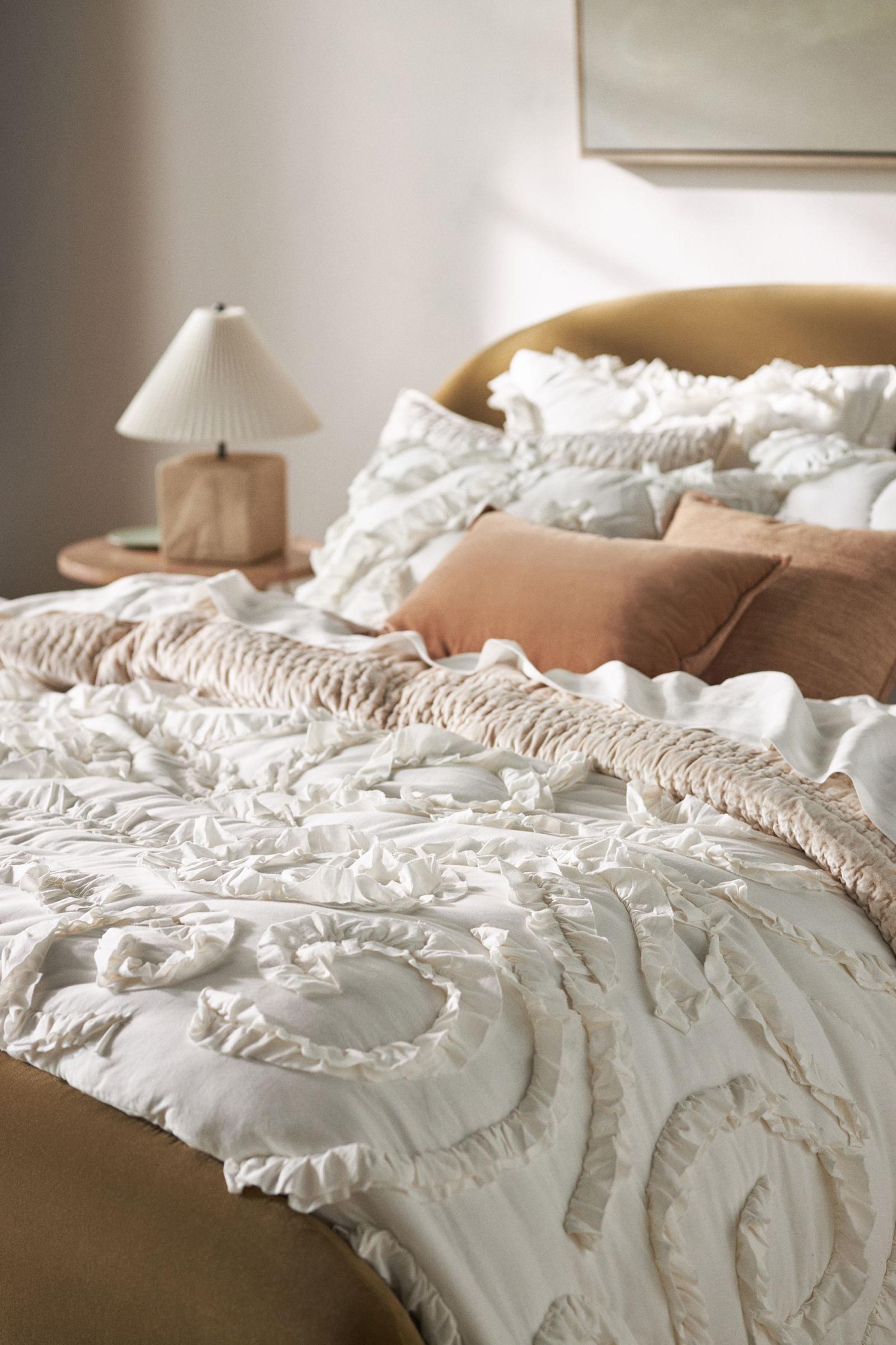 Textured Clementine Cotton Jersey Quilt | Anthropologie Singapore ...