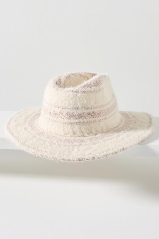 퍼지 니트 랜처 앤트로폴로지 한국 공식 스토어 유니크한 여성 패션 및 라이프스타일 편집샵 200개이상의 프리미엄 브랜드 여성 의류 액세서리 홈 인테리어 키친