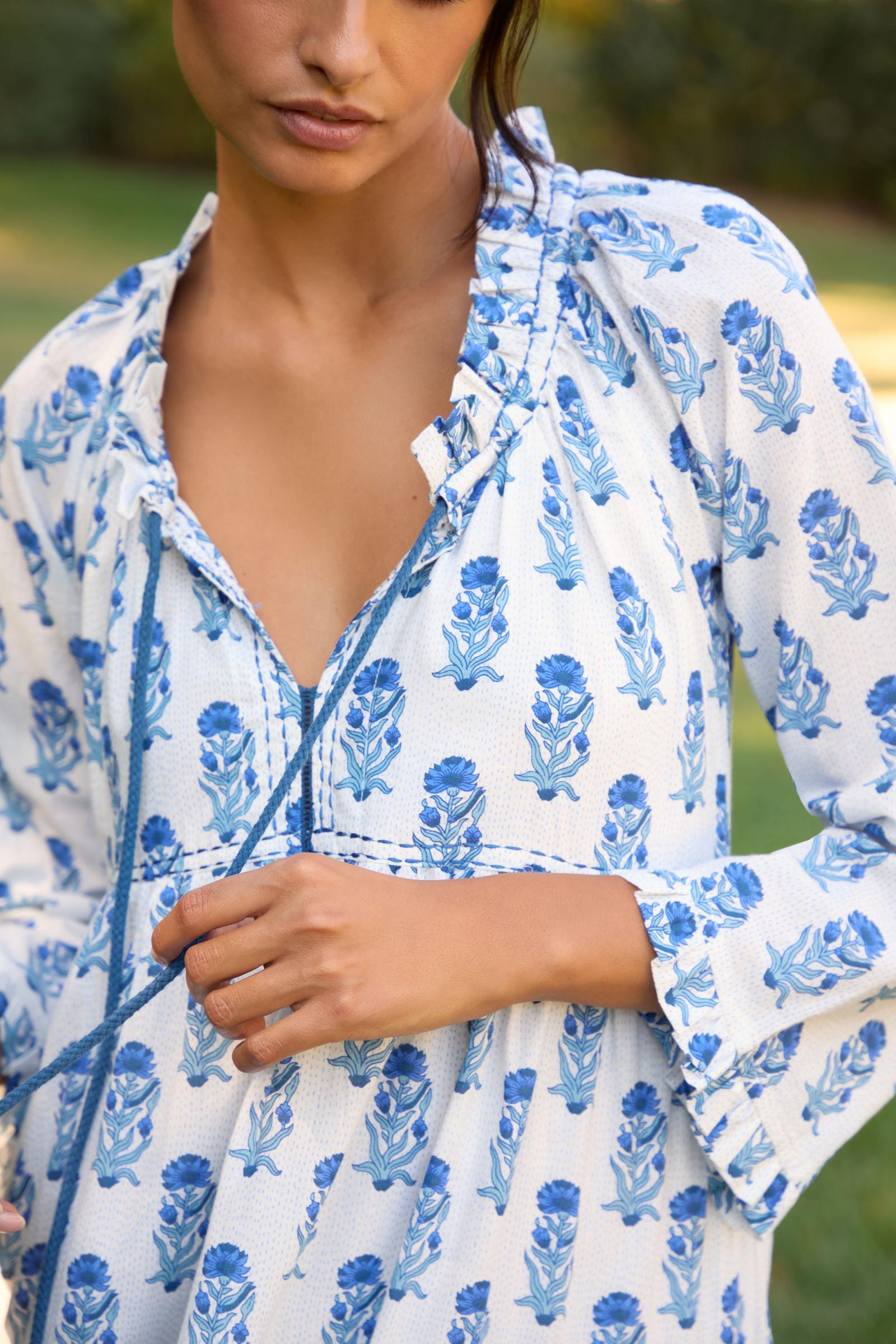 Ros Garden 소니아 미디 드레스 앤트로폴로지 한국 공식 스토어 유니크한 여성 패션 및 라이프스타일 편집샵 200개이상의 프리미엄 브랜드 여성 의류