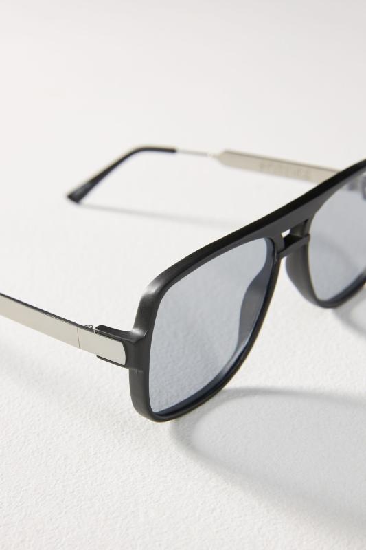 스핏파 이어 오비탈 선글라스 앤트로폴로지 한국 공식 스토어 유니크한 여성 패션 및 라이프스타일 편집샵 200개이상의 프리미엄 브랜드 여성 의류 액세서리 홈