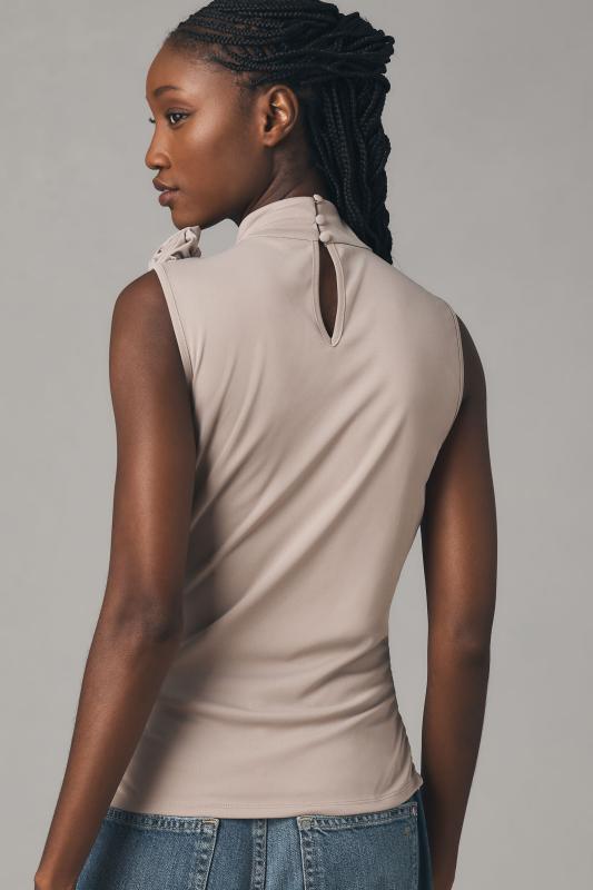 Wayf 3d 플로럴 모크넥 탱크탑 앤트로폴로지 한국 공식 스토어 유니크한 여성 패션 및 라이프스타일 편집샵 200개이상의 프리미엄 브랜드 여성 의류 액세서리