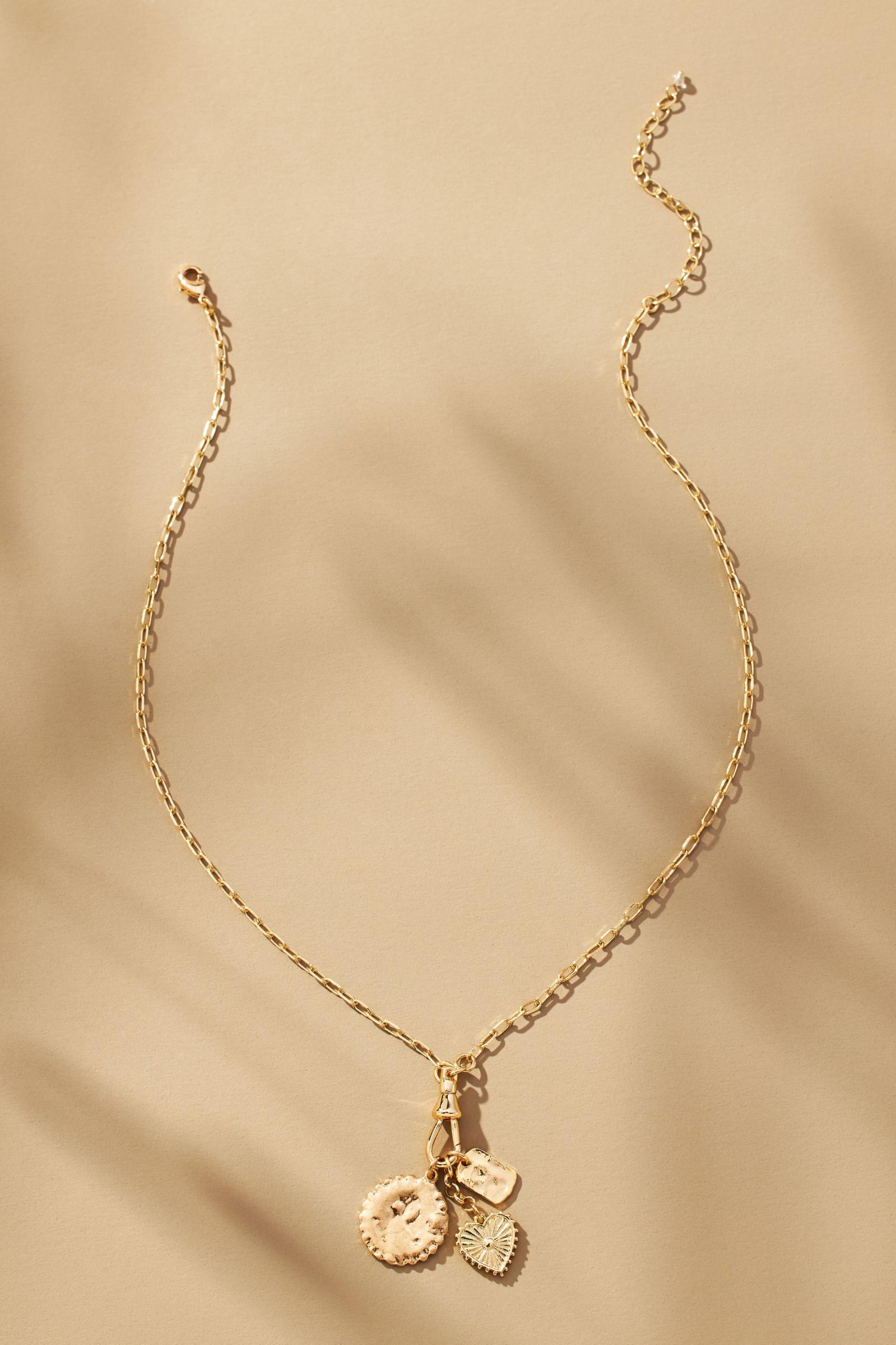 매력적인 클러스터 펜던트 목걸이 앤트로폴로지 한국 공식 스토어 유니크한 여성 패션 및 라이프스타일 편집샵 200개이상의 프리미엄 브랜드 여성 의류 액세서리 홈