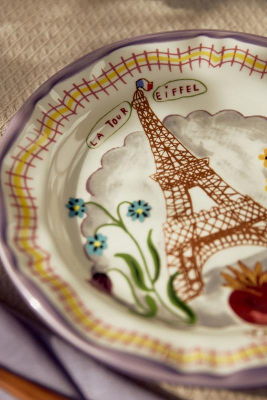 나탈리 레테 헤리티지 디너 플레이트 앤트로폴로지 한국 공식 스토어 유니크한 여성 패션 및 라이프스타일 편집샵 200개이상의 프리미엄 브랜드 여성 의류 액세서리