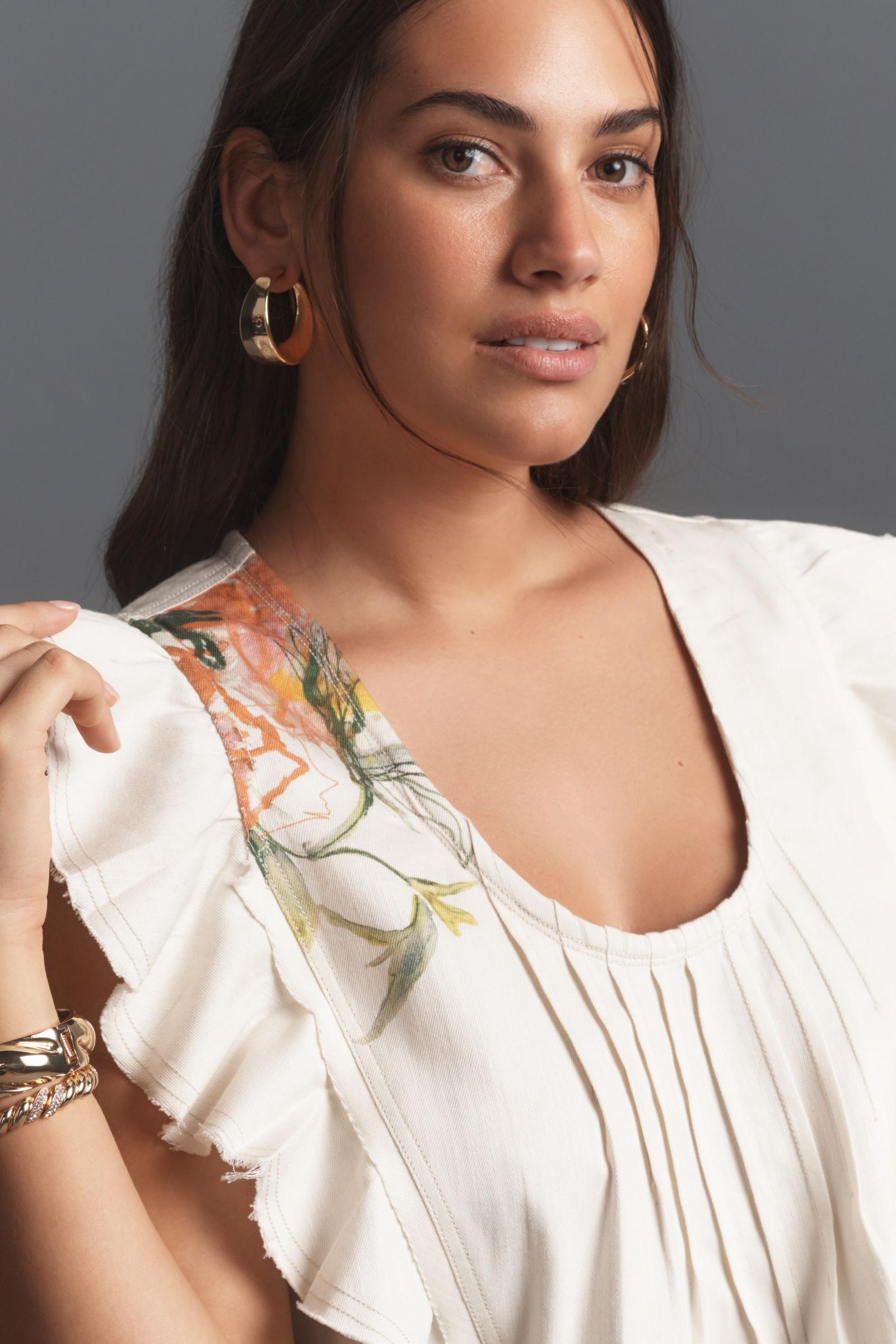 Leigh Viner x Anthropologie スクープネック フラッタースリーブ ブラウス | Anthropologie ホーム