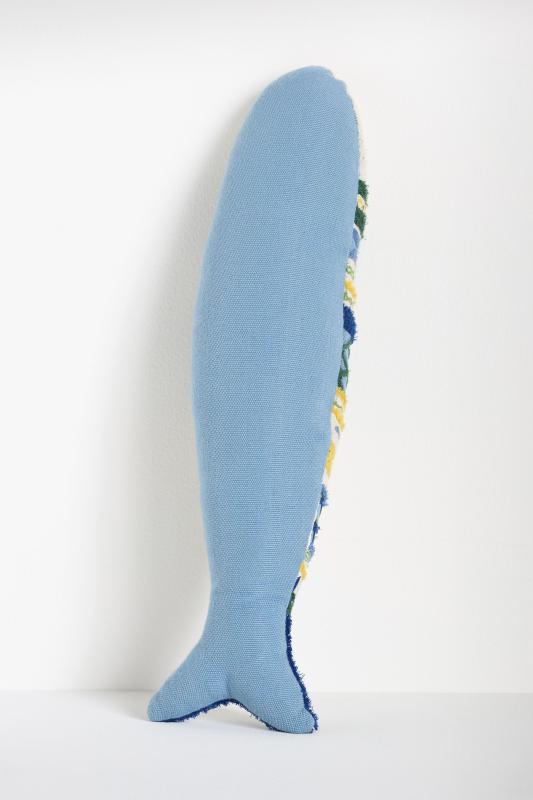 바다 아이콘 크로셰 모양 베개 앤트로폴로지 한국 공식 스토어 유니크한 여성 패션 및 라이프스타일 편집샵 200개이상의 프리미엄 브랜드 여성 의류 액세서리 홈