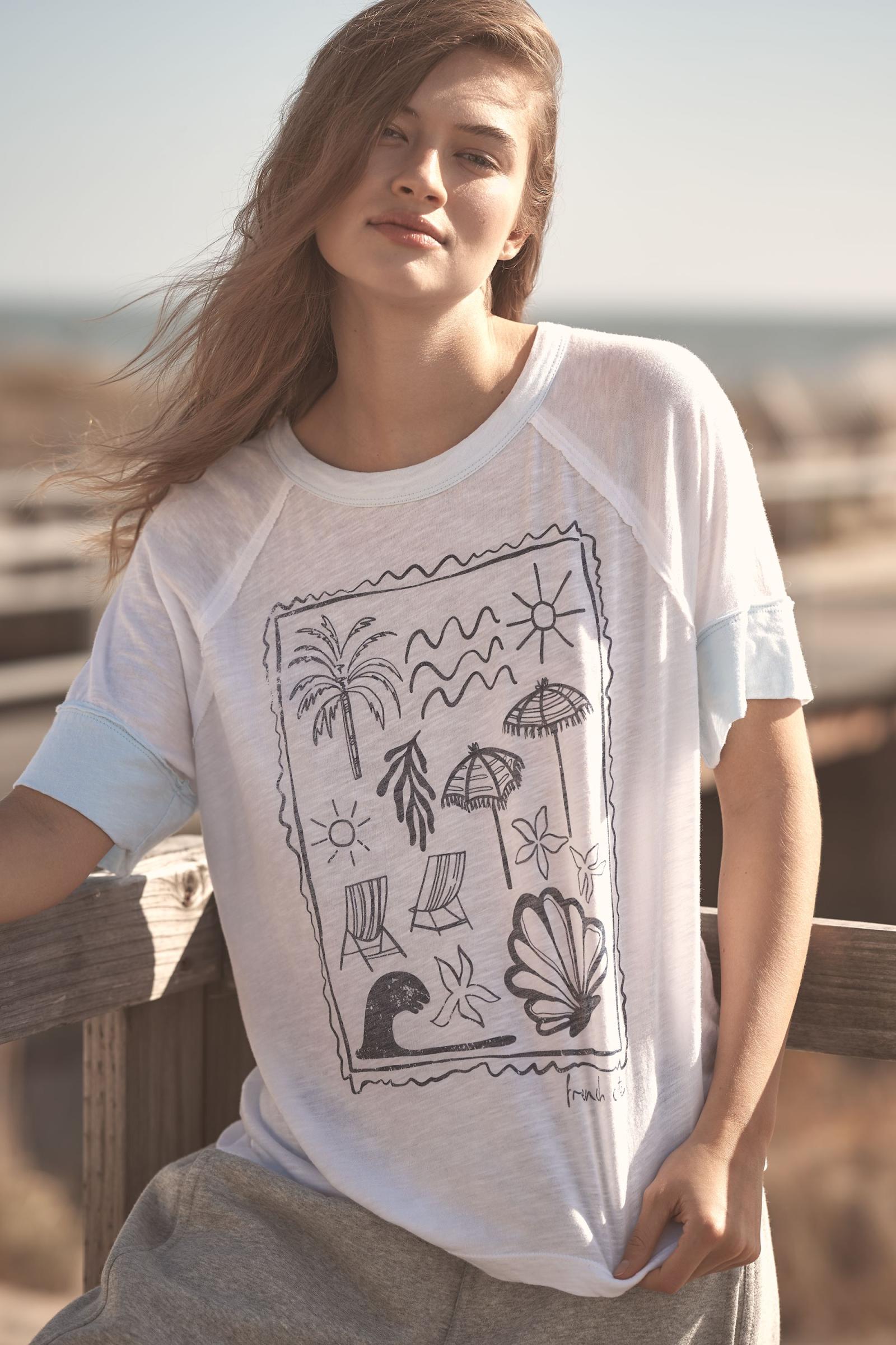 Sundry French Café Graphic Boyfriend Tee | Anthropologie Japan - Women ...