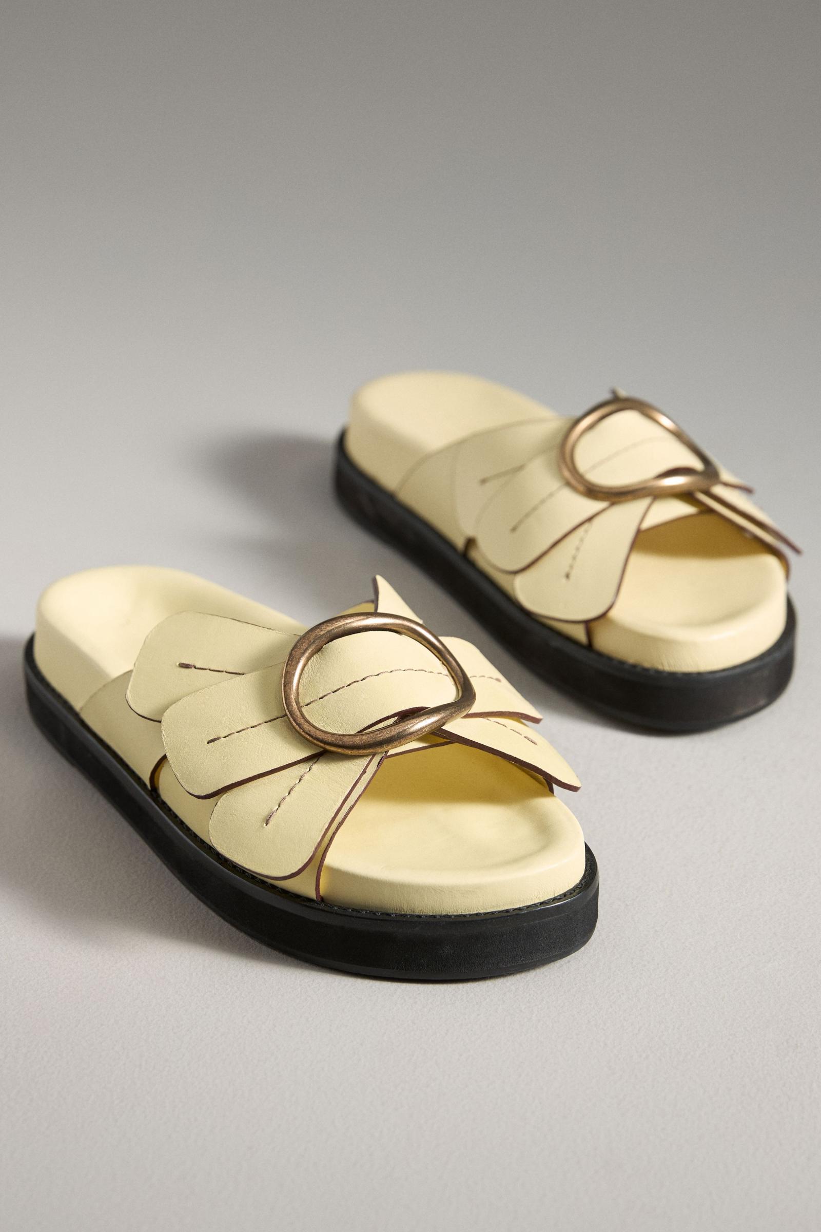 팜 리오 데이지 슬라이드 샌들 앤트로폴로지 한국 공식 스토어 유니크한 여성 패션 및 라이프스타일 편집샵 200개이상의 프리미엄 브랜드 여성 의류 액세서리 홈