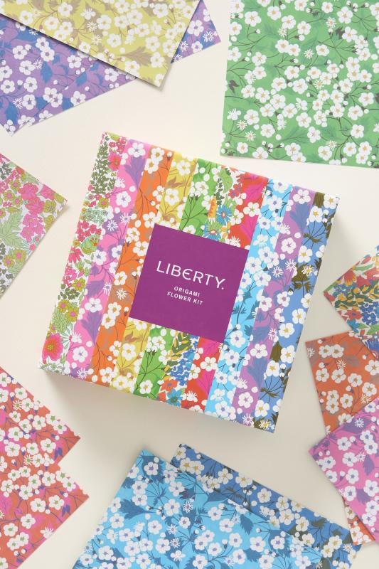 Kit de Origami Floral Clásico Liberty | Anthropologie México - Ropa de ...