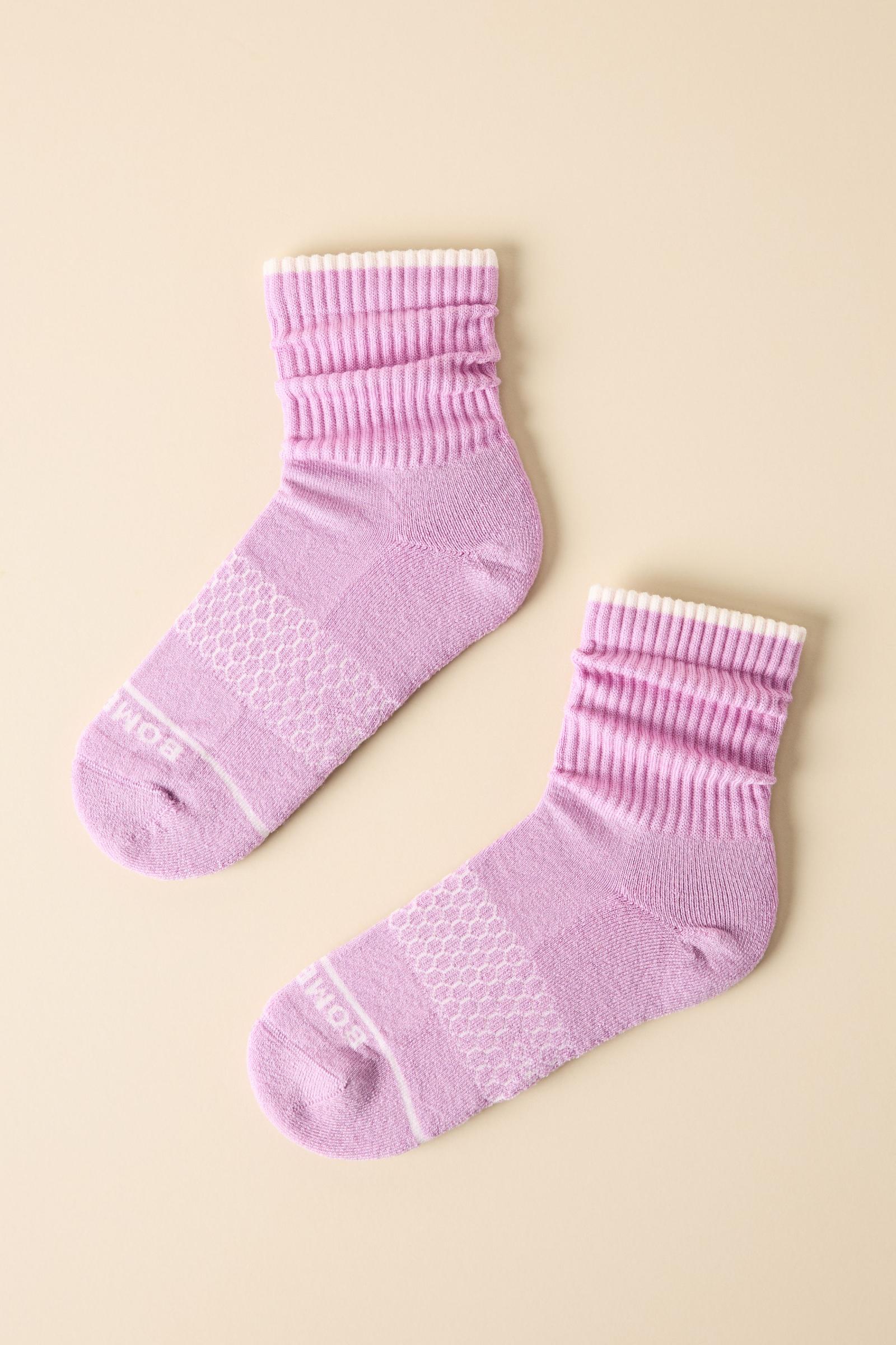 봄바스 메리노 울 블렌드 양말 앤트로폴로지 한국 공식 스토어 유니크한 여성 패션 및 라이프스타일 편집샵 200개이상의 프리미엄 브랜드 여성 의류 액세서리 홈