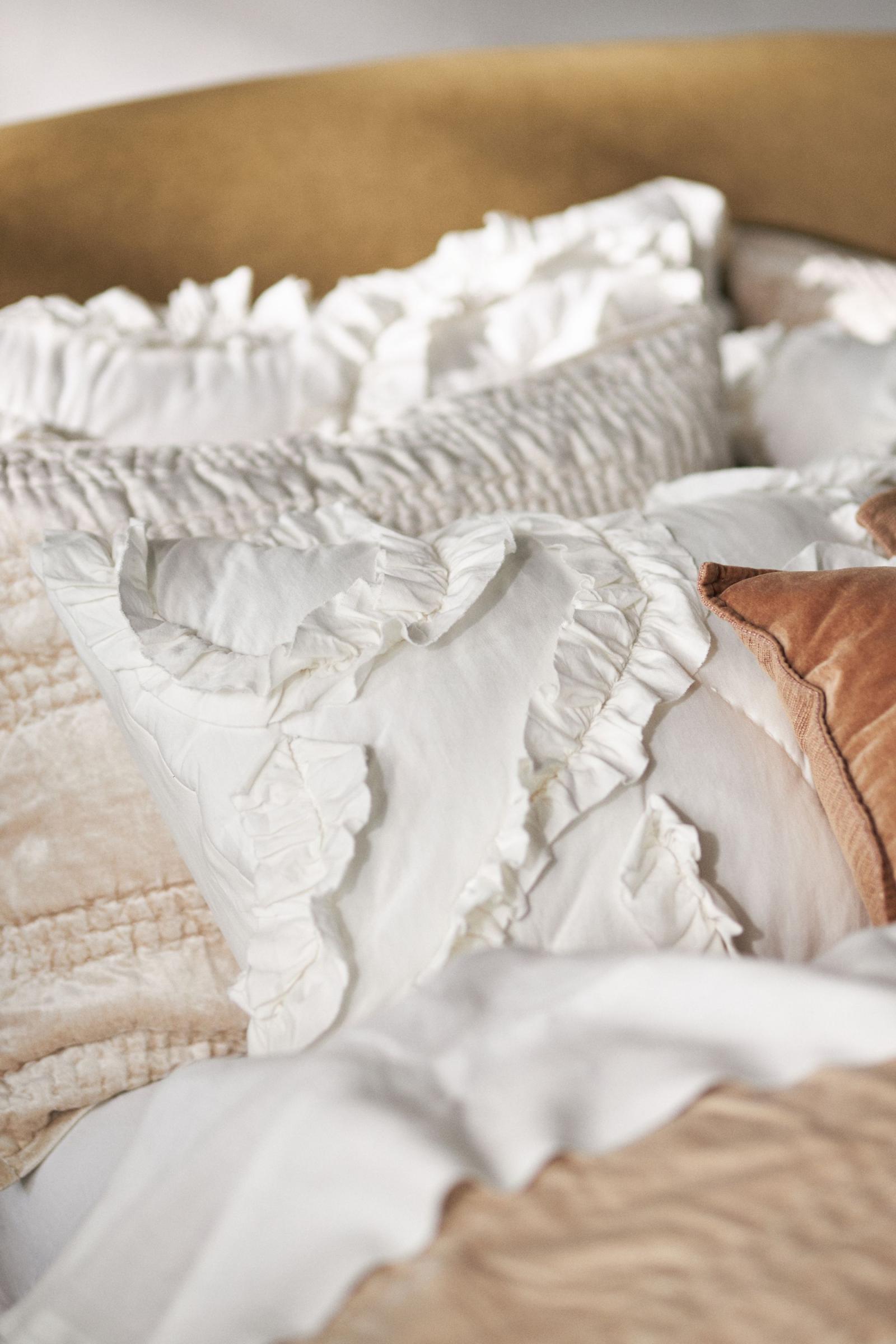 Textured Clementine Cotton Jersey Quilt | Anthropologie Singapore ...