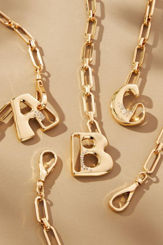 Bubble Letter Monogram Paperclip Collar de cadena | Anthropologie ...
