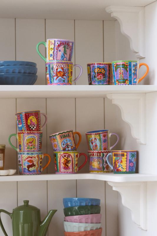 엘리너 바우머 스톤웨어 조디악 머그 앤트로폴로지 한국 공식 스토어 유니크한 여성 패션 및 라이프스타일 편집샵 200개이상의 프리미엄 브랜드 여성 의류 액세서리