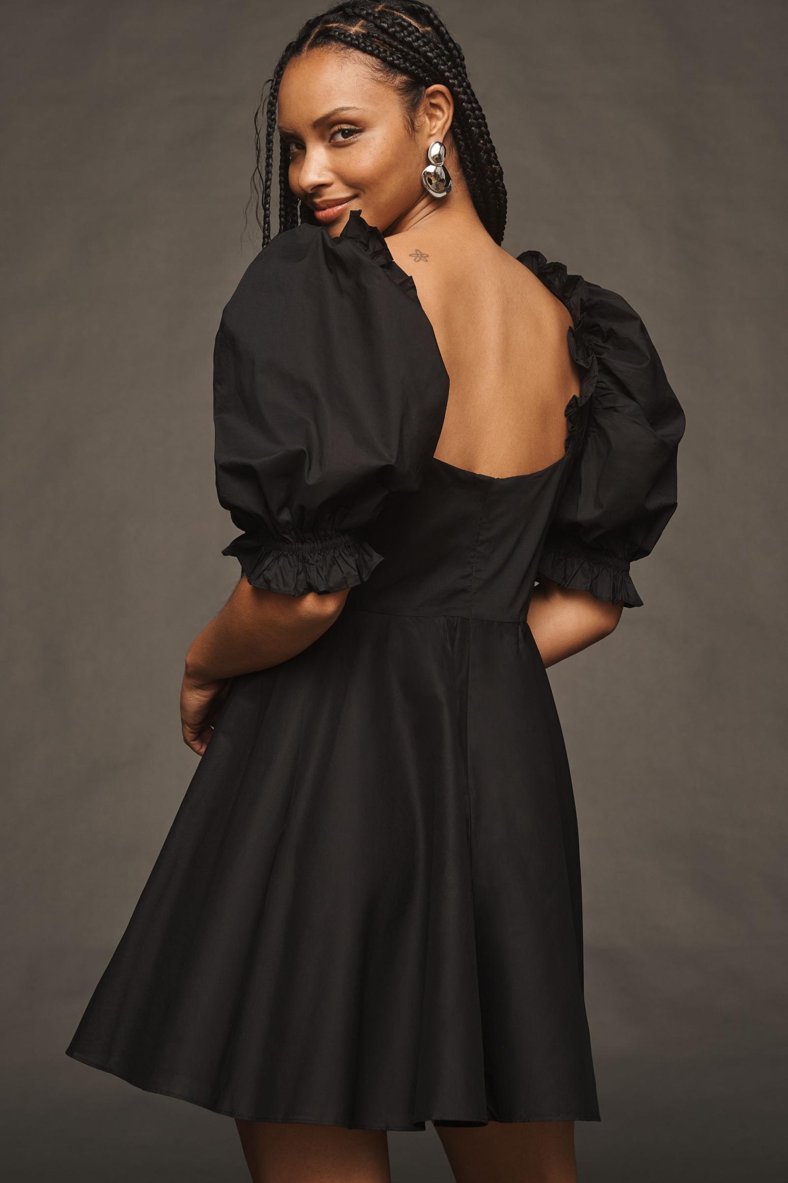 셀키 플러스 퍼프 슬리브 미니 드레스 앤트로폴로지 한국 공식 스토어 유니크한 여성 패션 및 라이프스타일 편집샵 200개이상의 프리미엄 브랜드 여성 의류 액세서리