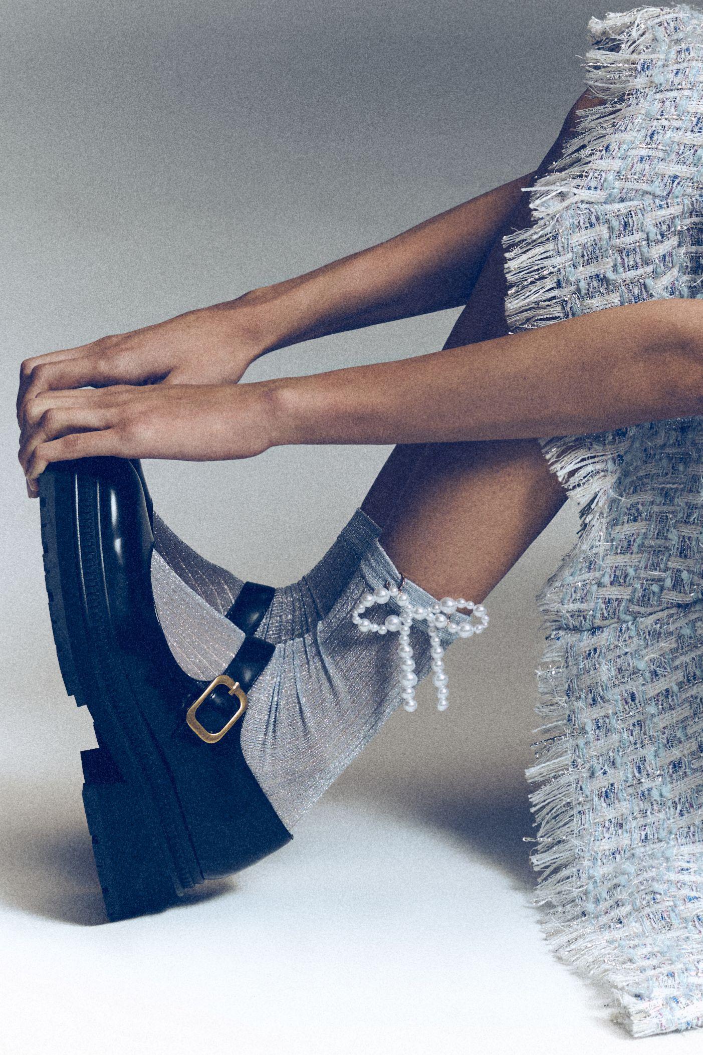 Lola Cruz Zima Mary Jane Flats | Anthropologie Mexico - Women's ...