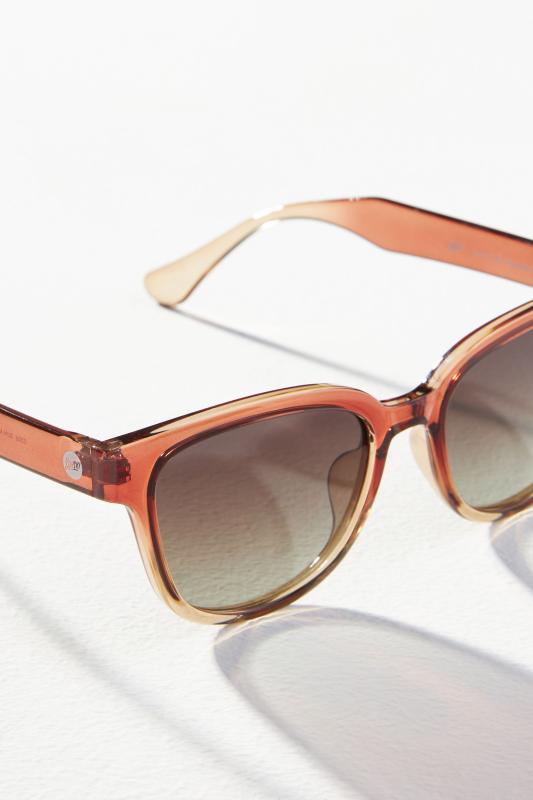 선스키 미호 편광 선글라스 앤트로폴로지 한국 공식 스토어 유니크한 여성 패션 및 라이프스타일 편집샵 200개이상의 프리미엄 브랜드 여성 의류 액세서리 홈