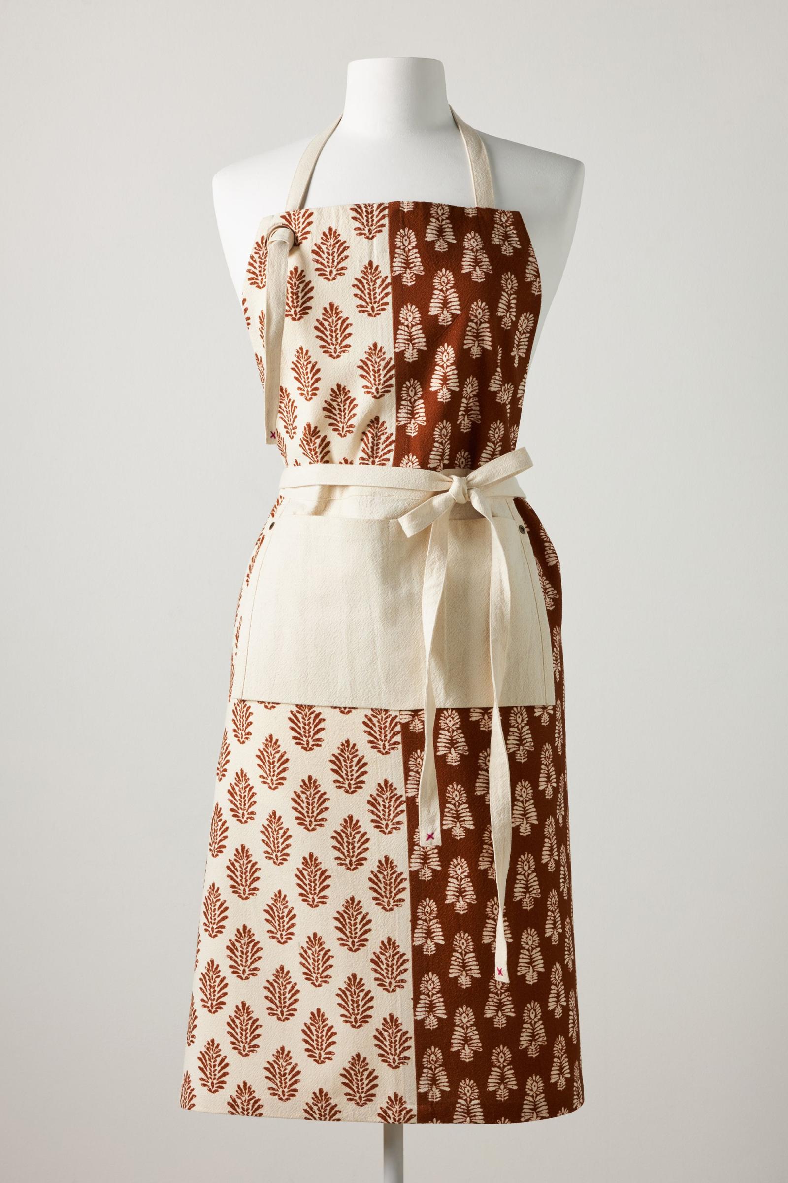 Trudy Block Print Apron | Anthropologie Japan - Women's Clothing ...