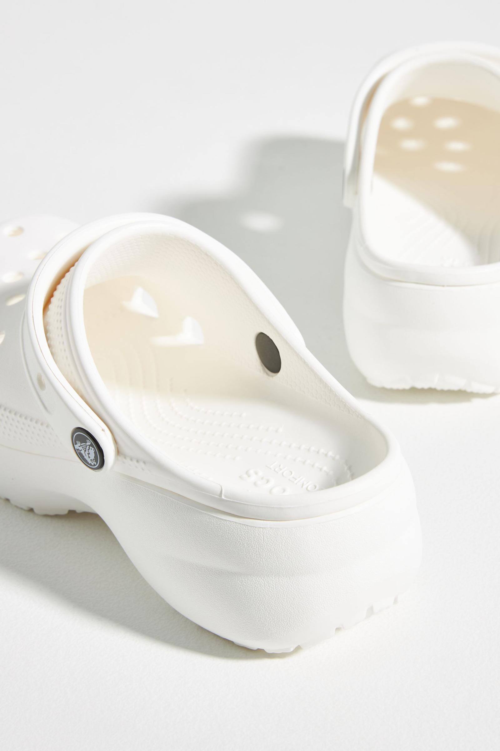 Crocs Classic Platform Clogs | Anthropologie Japan - Women's Clothing ...