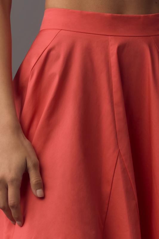 플랫 화이트 풀 미디 스커트 앤트로폴로지 한국 공식 스토어 유니크한 여성 패션 및 라이프스타일 편집샵 200개이상의 프리미엄 브랜드 여성 의류 액세서리 홈