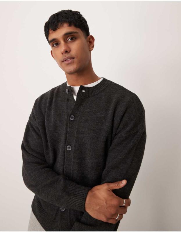 ASOS DESIGN - ASOS DESIGN リラックスフィットニットクルーネックカーディガン（チャコールマール をオンライン購入 ...