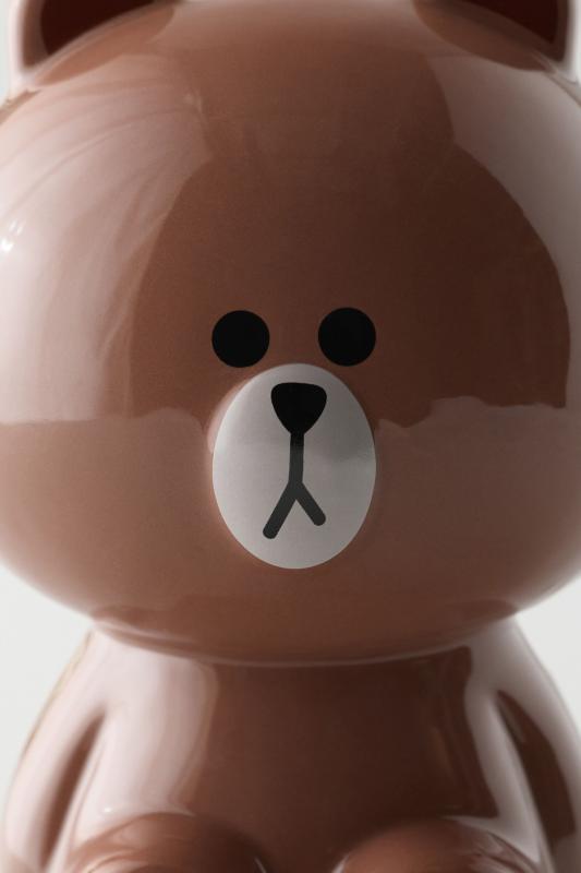 Line Friends Brown Figure Coin Bank | Urban Outfitters Japan - Clothing ...