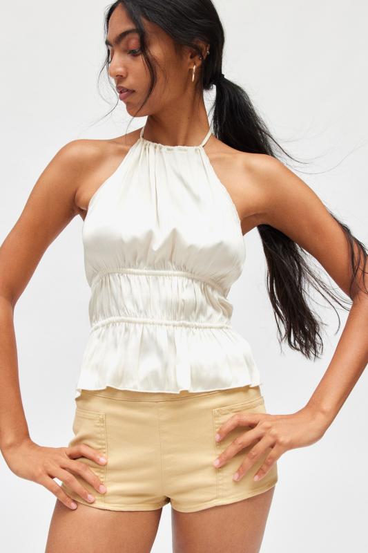 Lioness Legacy Open Back Halter Top | Urban Outfitters Hong Kong ...