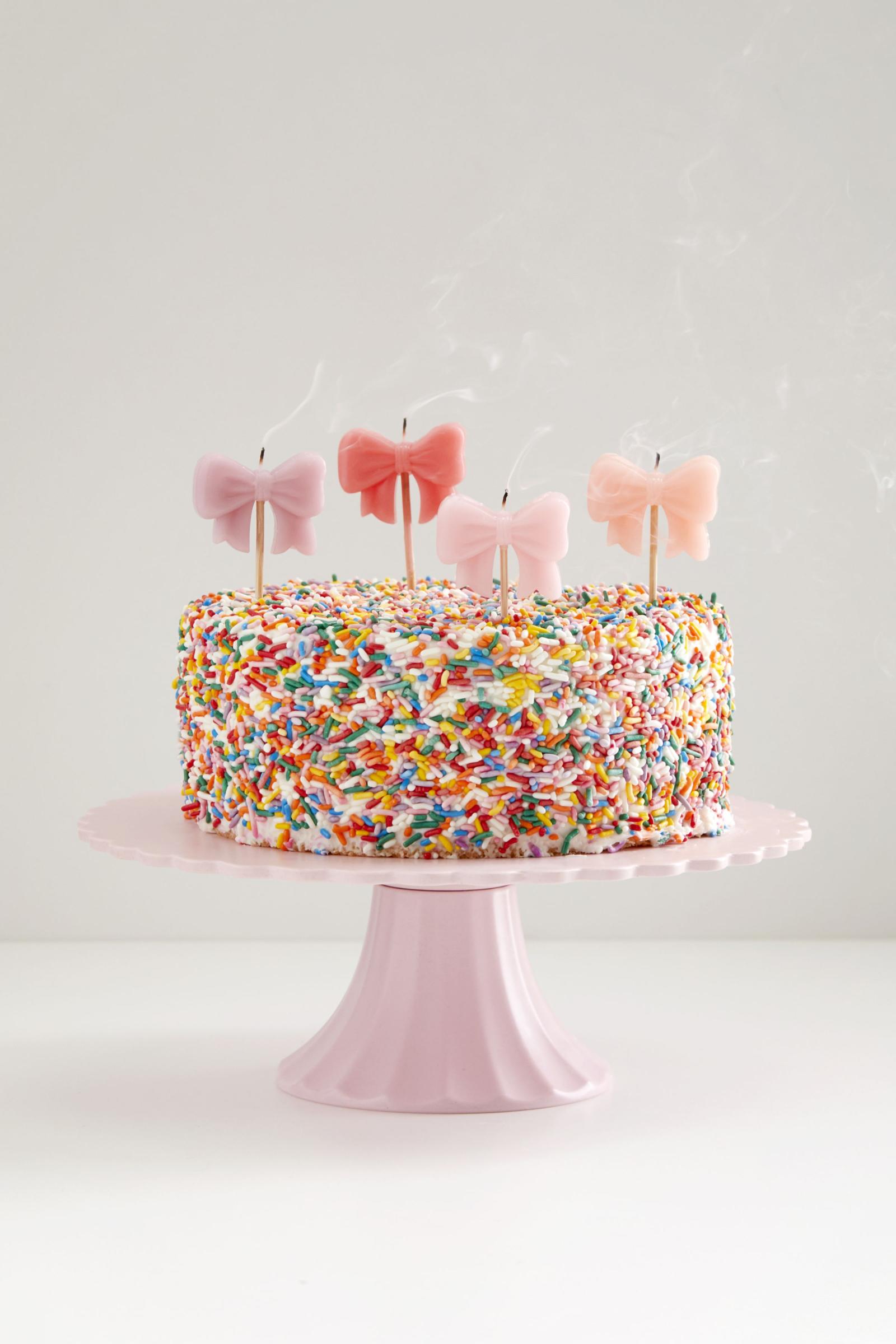 Meri Meri Bow Party Candle Set | Urban Outfitters Singapore - Clothing ...