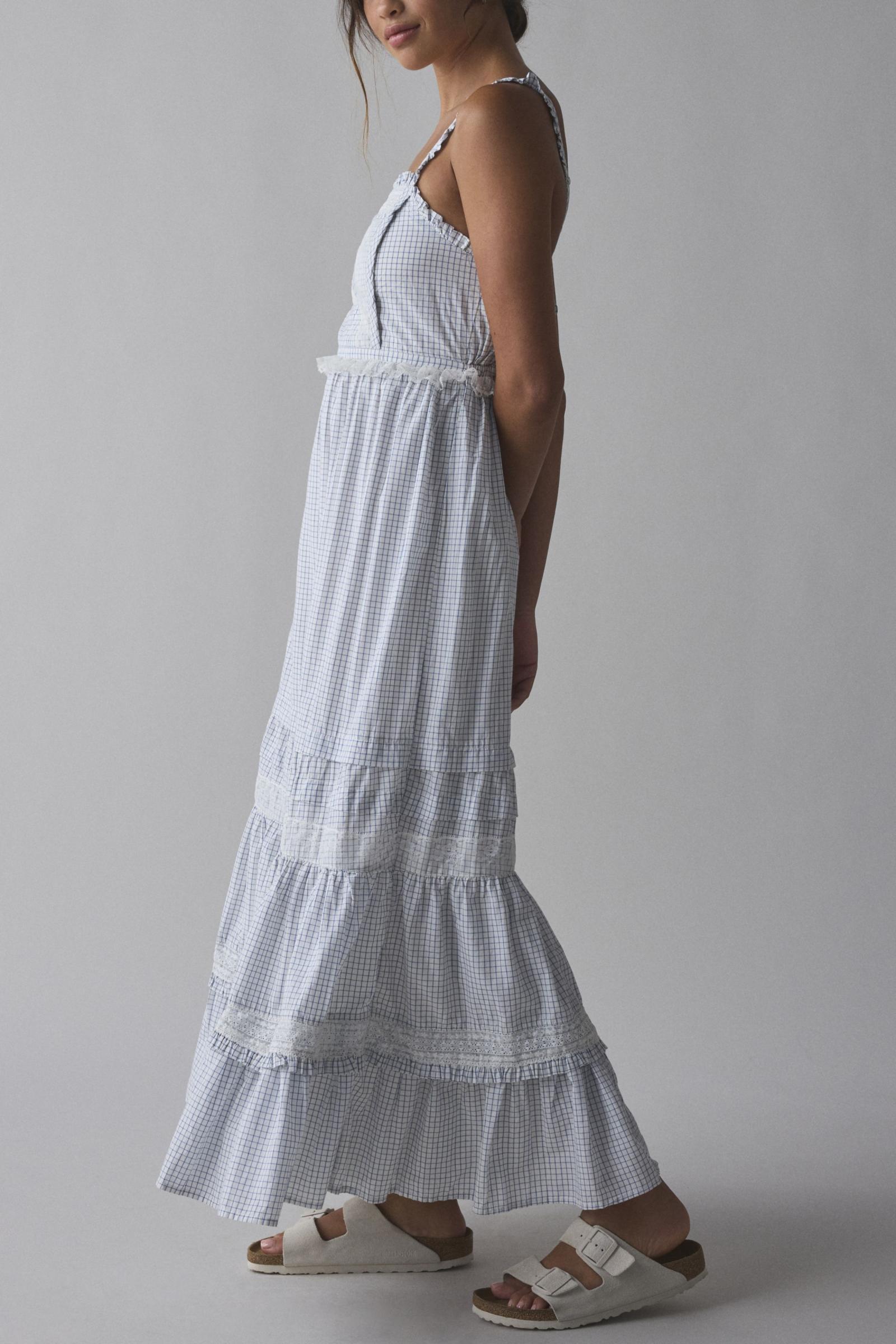 Kimchi Blue Paloma Tie-Back Bow Apron Midi Dress | Urban Outfitters ...