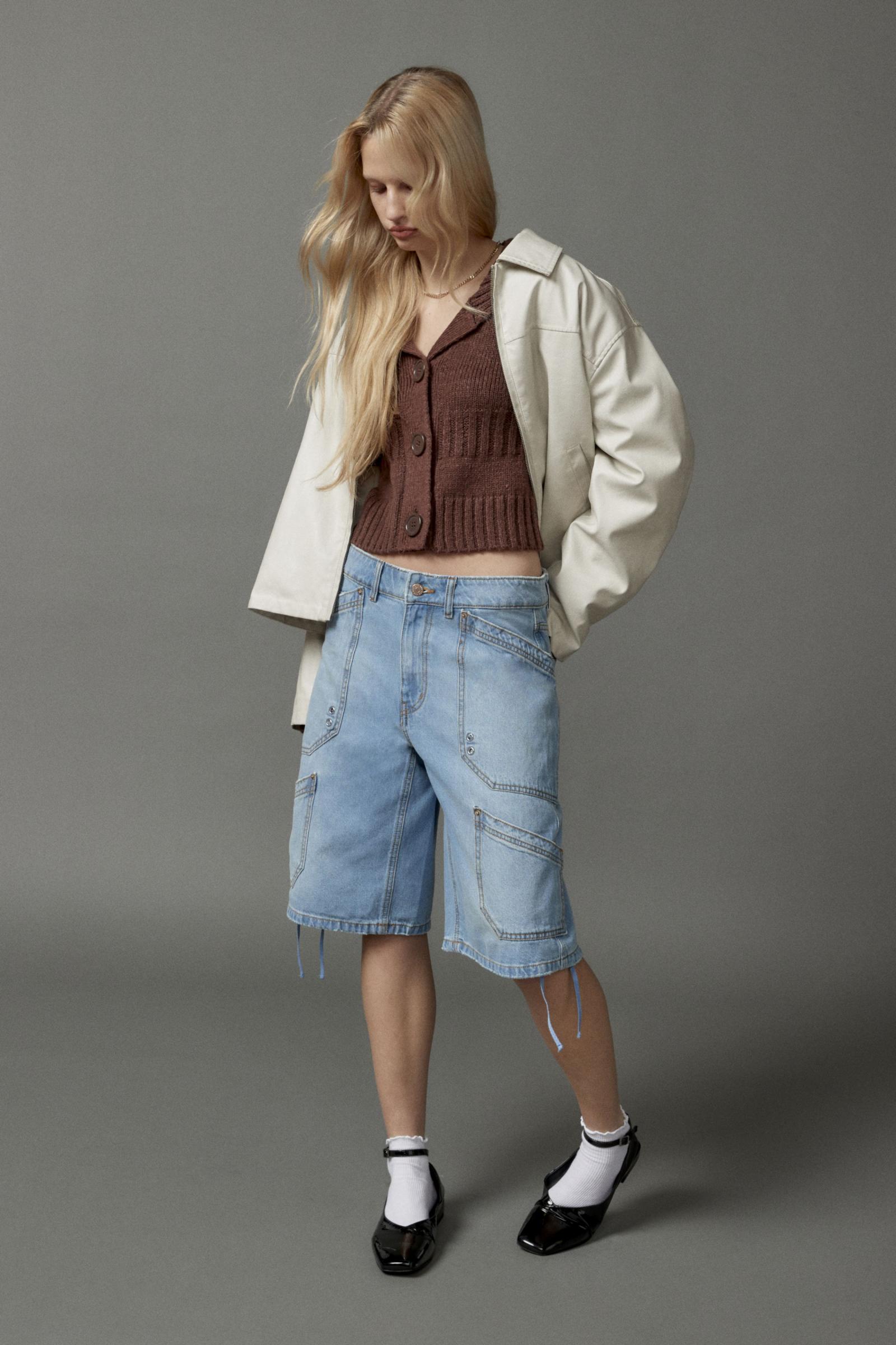 BDG Dani Longline Denim Cargo Short | Urban Outfitters Japan - Clothing ...