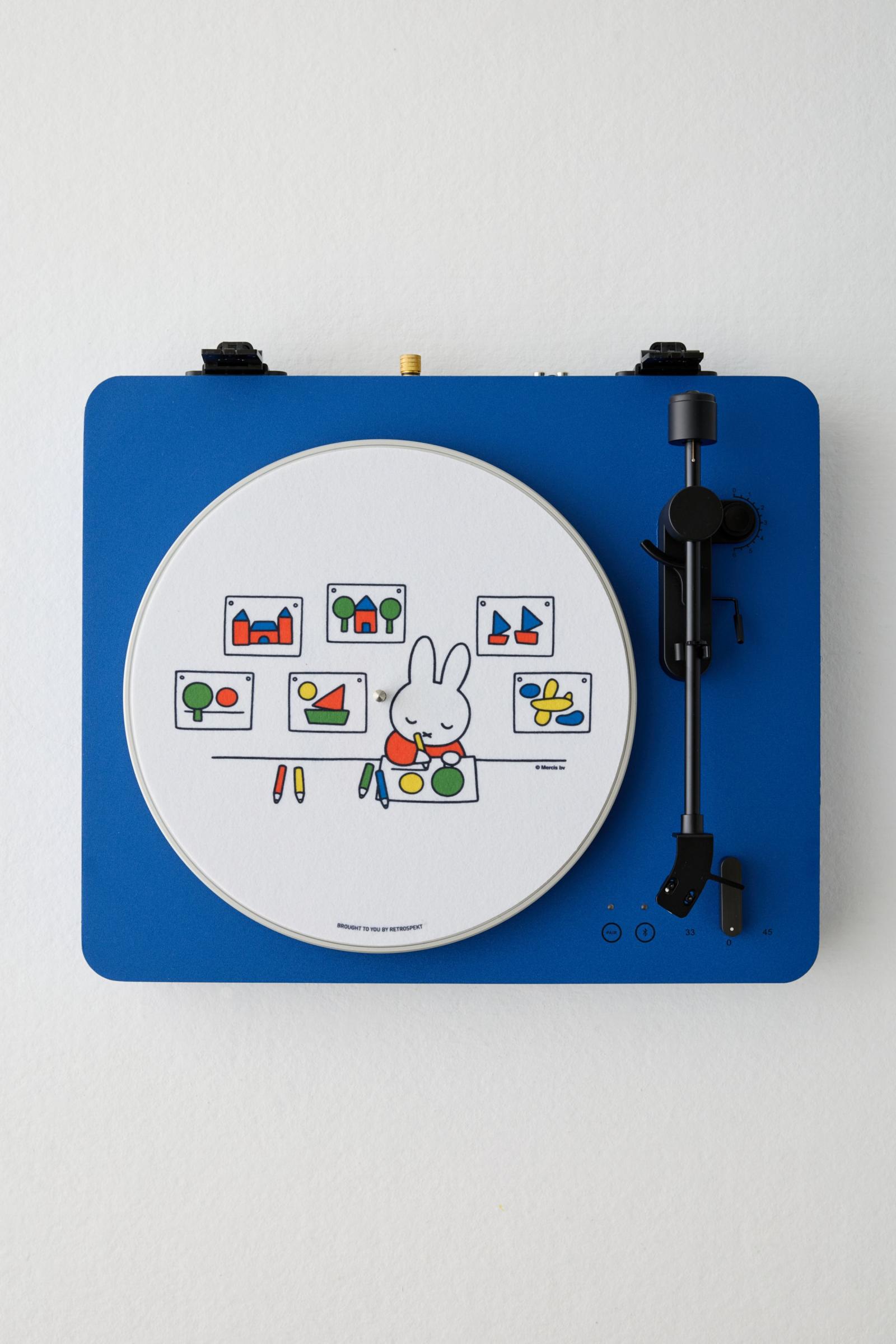 Miffy + Retrospekt Turntable Slipmat | Urban Outfitters Korea ...