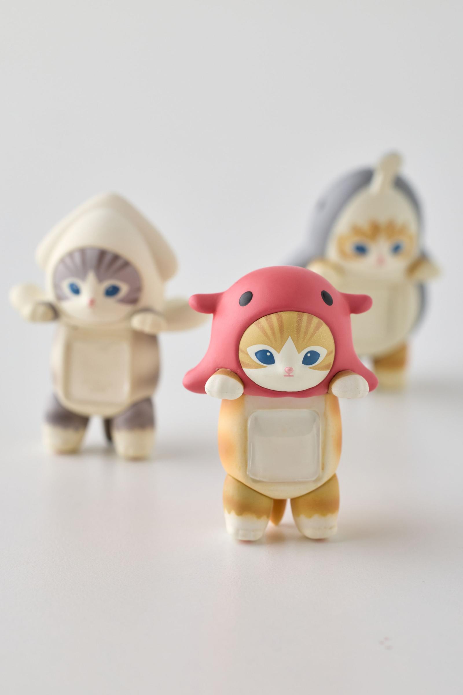Mofusand Hipper Blind Box Figure | Urban Outfitters Japan - Clothing ...