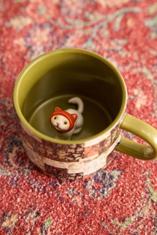 Hidden Icon Peekaboo Mug | Urban Outfitters Japan - Clothing, Music ...