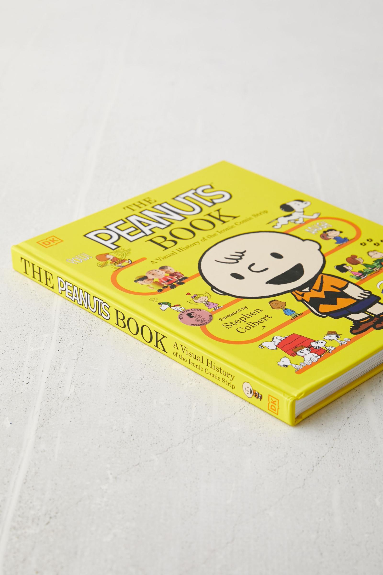 The Peanuts Book: A Visual History of the Iconic Comic Strip By Simon ...