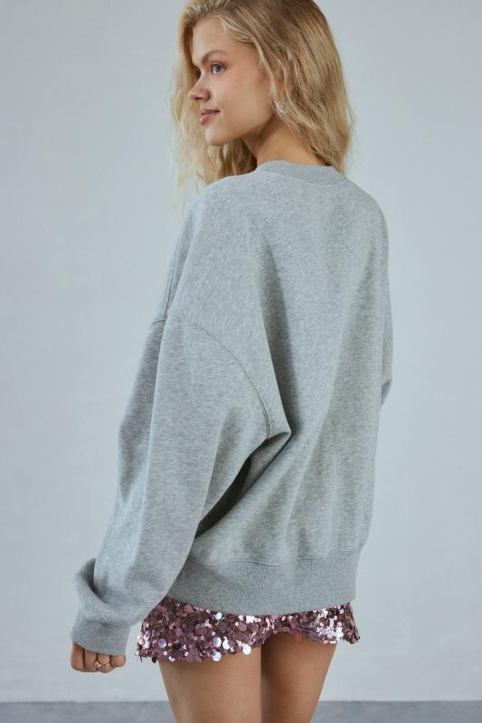 Kimchi Blue Tasha Party Icon Graphic Crew Neck Pullover | Urban Outfitters Taiwan - Clothing ...