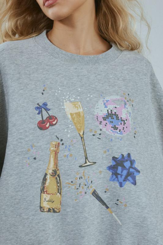 Kimchi Blue Tasha Party Icon Graphic Crew Neck Pullover | Urban Outfitters Taiwan - Clothing ...
