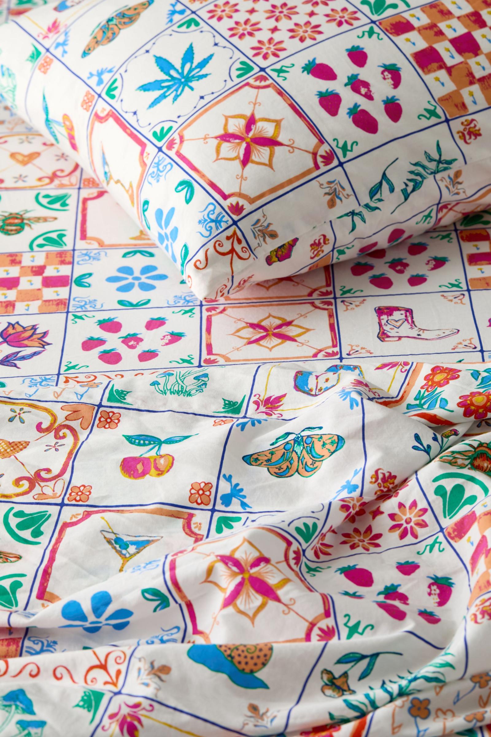 Mariana Tile Sheet Set | Urban Outfitters Korea - Clothing, Music, Home ...