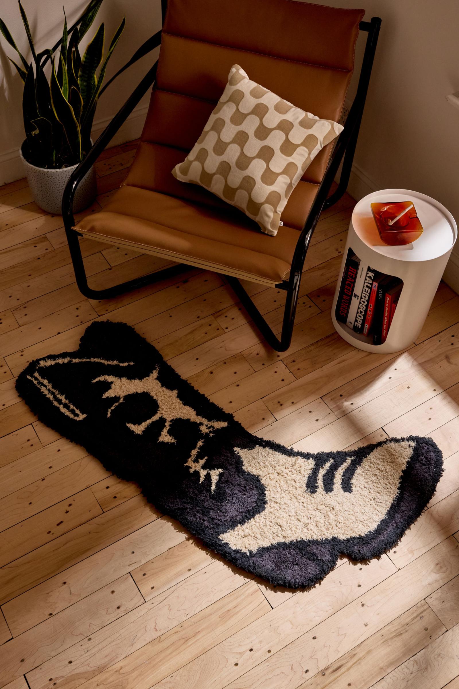 Cowboy Boot Tufted Rug | Urban Outfitters Australia - Clothing, Music ...