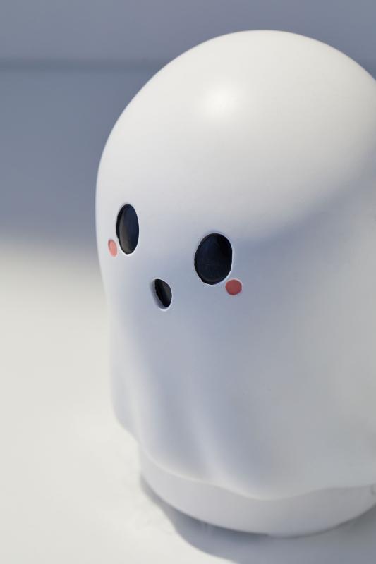 Ghost Electric Diffuser | Urban Outfitters Taiwan - Clothing, Music ...