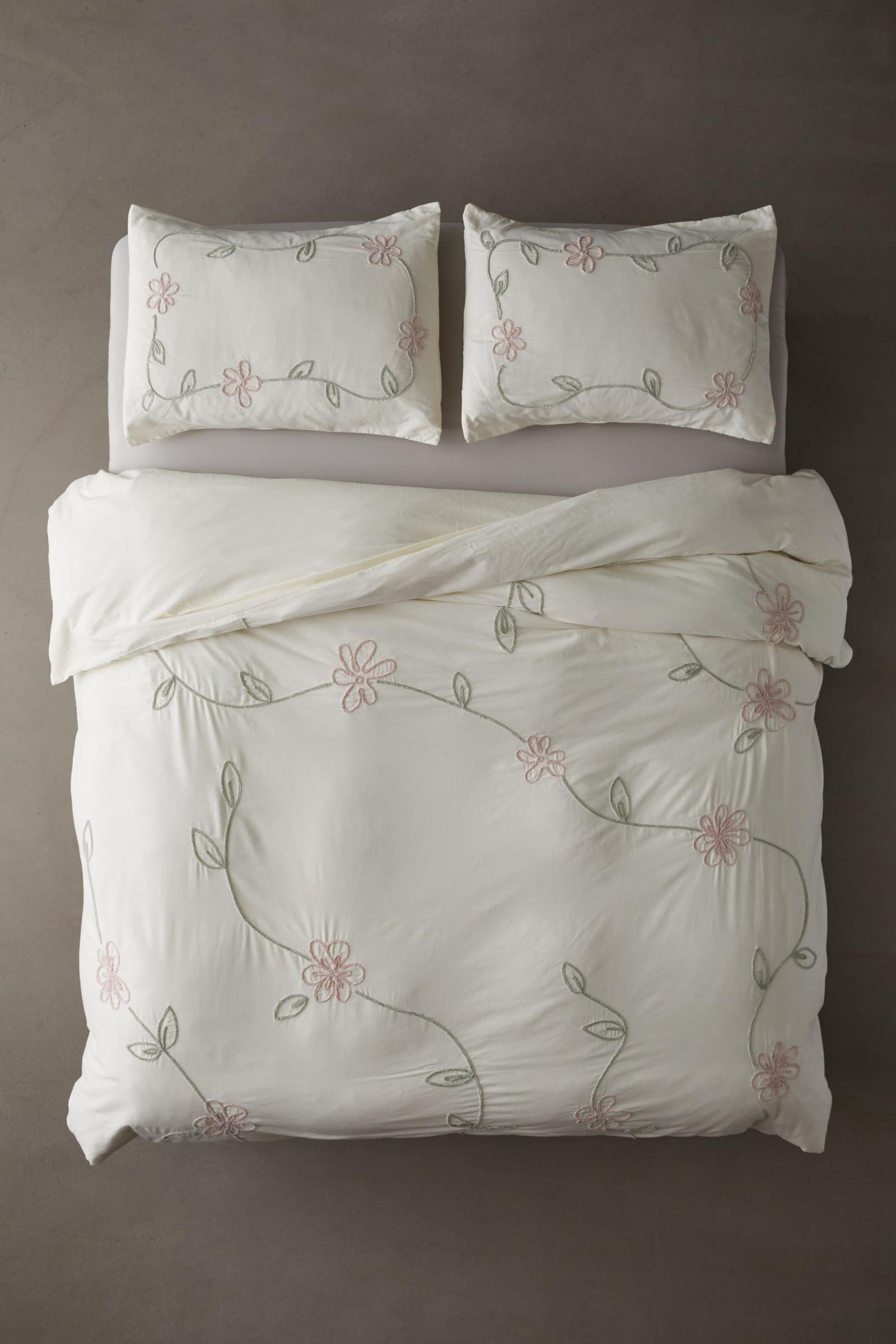 Falling Vines Floral Duvet Cover | Urban Outfitters Singapore ...
