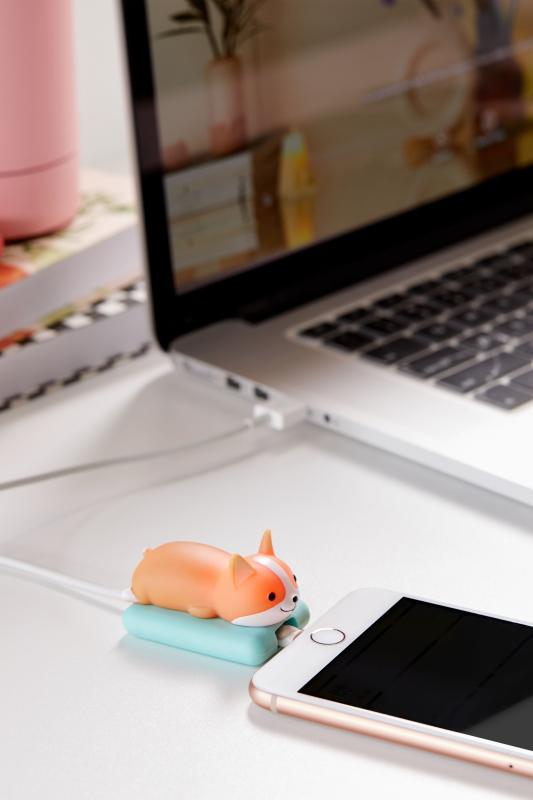 Smoko Light-Up Cable Buddy | Urban Outfitters Australia