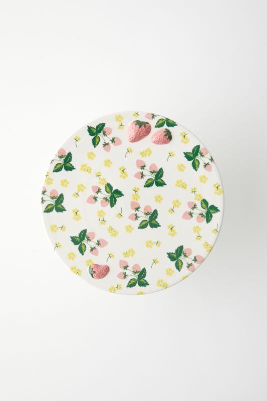 딸기 케이크 스탠드 어반 아웃피터스 한국 공식 스토어 라이프스타일 편집샵 여성 의류 남성 의류 홈 라이프 스타일 음반 및 사진용품