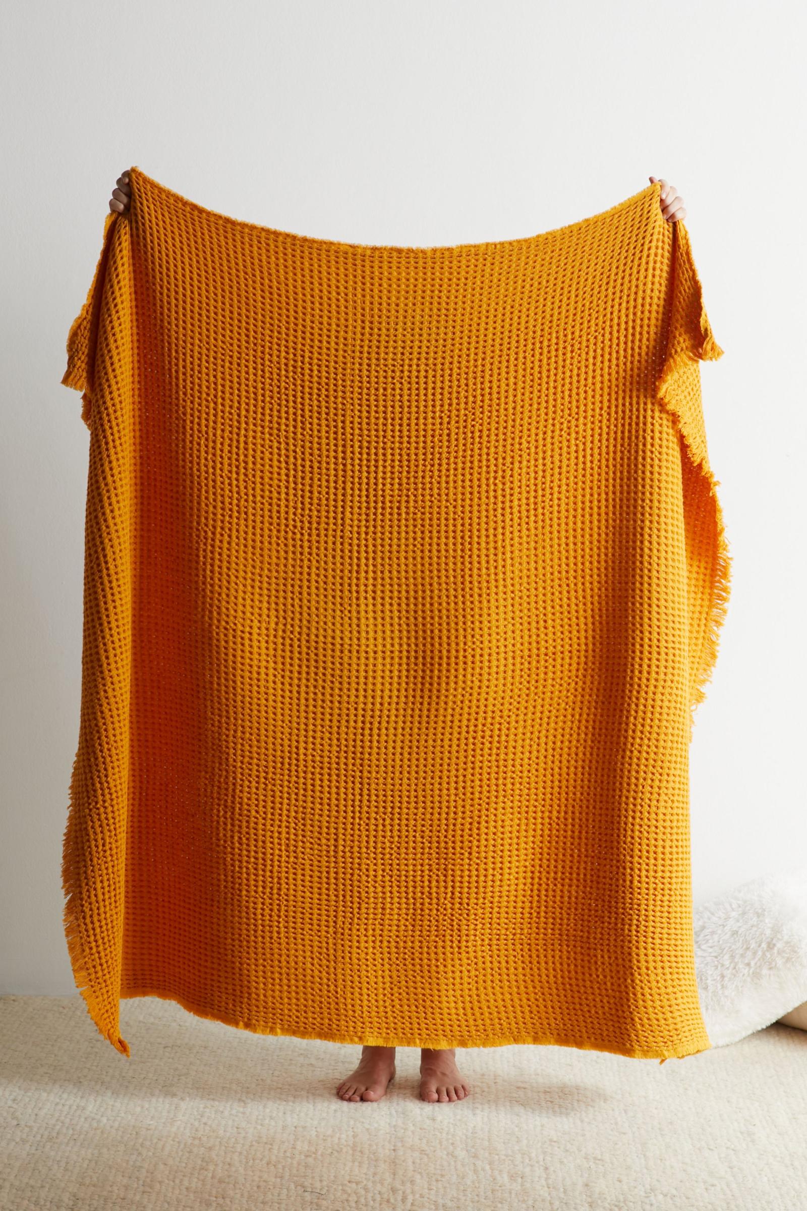 Urban Renewal Remnants Recycled Waffle Throw Blanket | Urban Outfitters ...