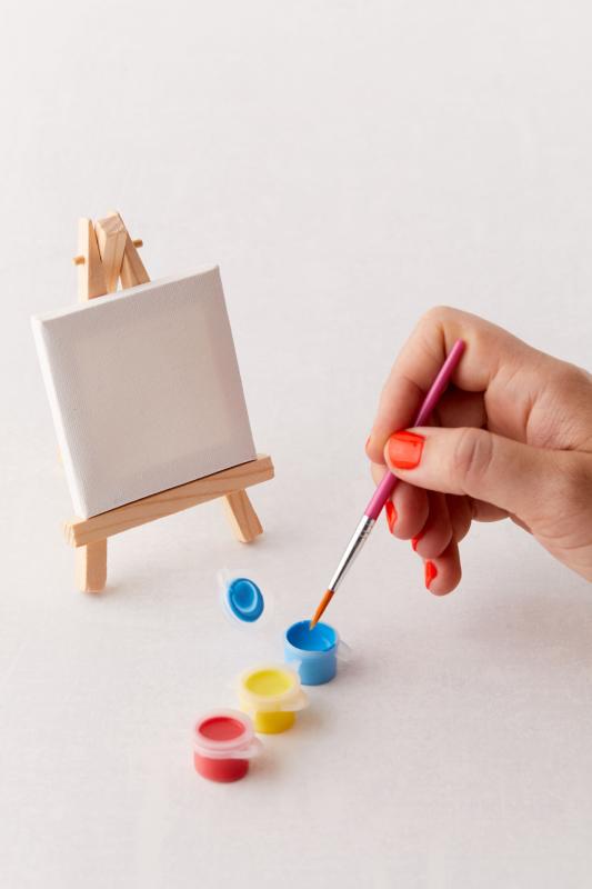 Mini Paint Set | Urban Outfitters Australia